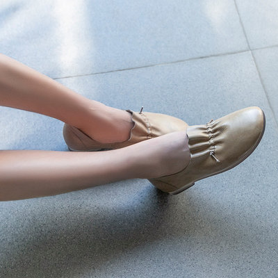 S284 Simple and comfortable flat bottom all-match single shoes pure color spring new leather women's shoes