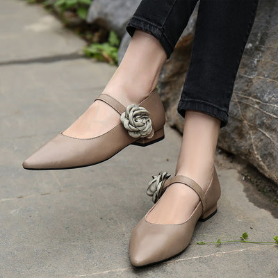 S297 2020 Pointed Toe Leather Shoes Handmade Flower Wedge Sandals Temperament Retro Spring And Summer Women'S Shoes