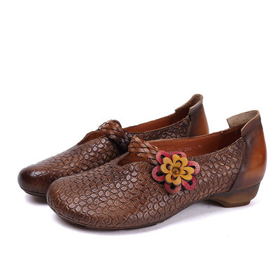 S300 Factory Autumn And Winter New Handmade Leather Round Toe Shoes, Retro Literature And Art Ethnic Style Velcro Women'