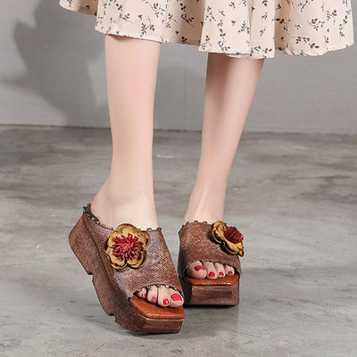 S303 2020 Spring And Summer New Simple And Versatile Round Toe Women'S Shoes Convenient Velcro One-Word Sandals Guangzho