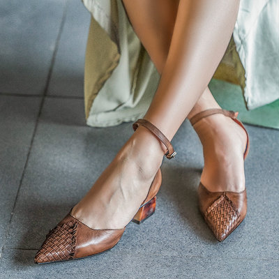 S383 Spring Hand-Woven High Heels Retro Pointed Toe Fashion All-Match Thick-Heeled Women'S Shoes