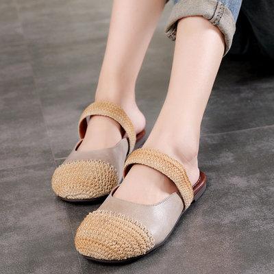 S407 New Retro Hand-Carved Hollow Women'S Shoes Leather Feet Velcro Flat Sandals