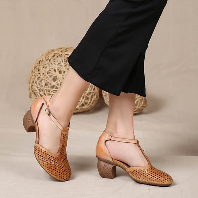 S411New Fashion Temperament Women'S Heel Shoes All-Match Sexy Round Toe Comfortable Buckle Mid-Heel Sandals Wholesale
