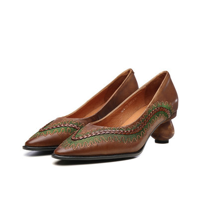 S438 2020 Retro Hand-Embroidered Soft Leather High Heels Ethnic Style Pointed Toe Spring And Summer New Women'S Shoes Wh