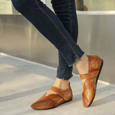 S455 Autumn Women'S Shoes 2020 New Single Shoes Retro Printing Convenient Word Velcro Autumn Shoes
