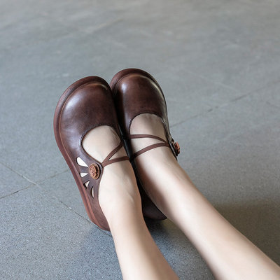 S466 Spring New Thick Bottom Round Toe Hollow Flower Laces Leather Platform Shoes Single Shoes