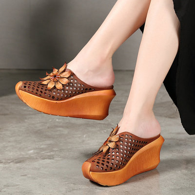 S473 New Ethnic Style Flower Hollow Wedge Female Sandals Retro Platform Platform Shoes Manufacturers