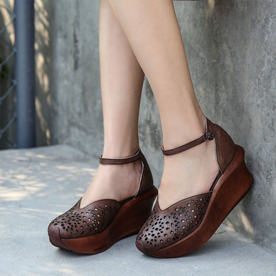 S490 2020 Summer New Hole Shoes Cool And Breathable High-Heeled Thick-Soled Leather Women'S Sandals With Convenient Buck
