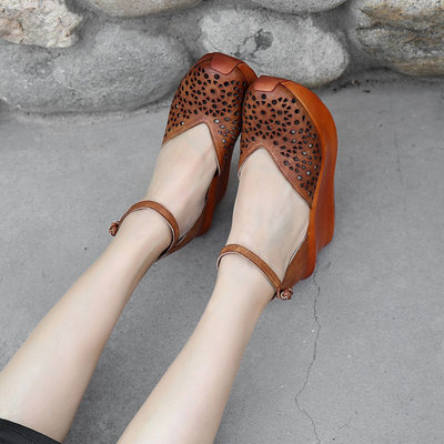 S490 2020 Summer New Hole Shoes Cool And Breathable High-Heeled Thick-Soled Leather Women'S Sandals With Convenient Buck