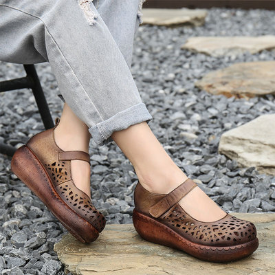 S492 Retro Ethnic Style Thick-Soled Sandals With Velcro Hollow Leather Handmade High-Heeled Women'S Shoes Wholesale Proc