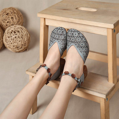 S4932020 New Fashion Temperament Women'S Heel Shoes All-Match Sexy Word Flower Buckle Mid-Heel Sandals