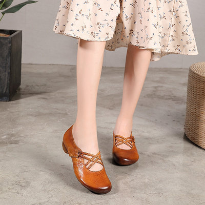 S502 Retro Ethnic Style Handmade Leather Women'S Shoes Fashion New Simple Velcro Shoes Manufacturers