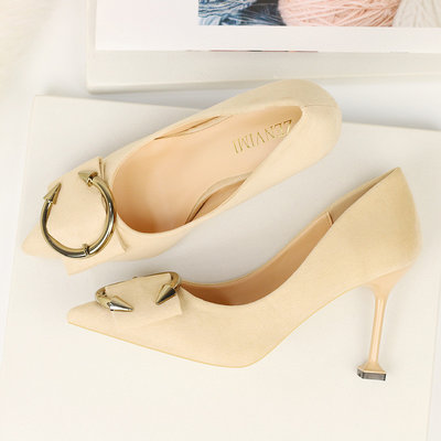 ZM011 New Korean Style Pointed Toe Stiletto Stiletto Square Heel With Metal Buckle Pure Color Suede High Heels 857-9