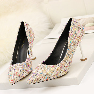 ZM027 857-1 Pointed Stiletto Pump High Heels Banquet Shoes Temperament Square Heel Small Fragrance Women'S Shoes Single