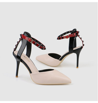 ZM039 289-9 High Heel Ladies Sandals 2020 Summer New Pointed Sexy Rivet Fashion Simple Women'S Shoes