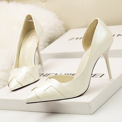 1060900-1 Korean Version Of Thin High Heels Women'S Shoes Stiletto High Heels Side Hollow Pointed Toe Solid Color Patent