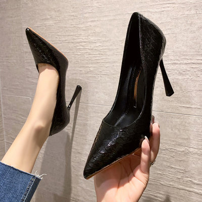 069990-1 European And American Sexy Pointed-Toe Shallow Mouth High Heels Plaid Stiletto Net Red Women'S Single Shoes Pro