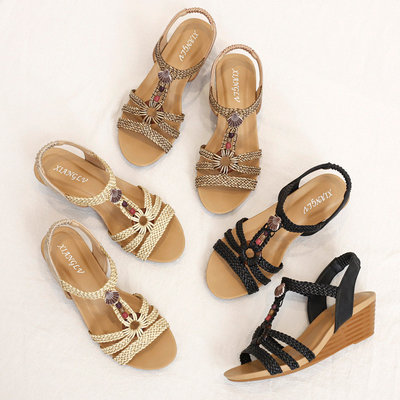 BS042 Sandals Women2020 Summer New Sandals Casual Fashion Word Belt Mid-Slope Heel Sandals Female Mother Shoes