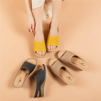 BS075 slippers European and American 2021 cross-border sandals women, wedge heel retro fish mouth mother shoes plus size