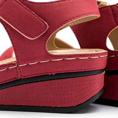 BS076 Manufacturer 2021 Amazon new sandals women's slope with magic buckle thick-soled large size sandals slippers beach