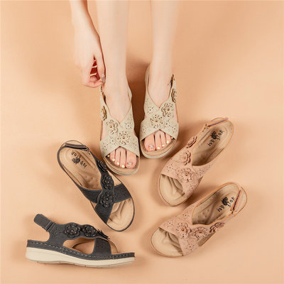 BS078 2021 New Style Sandals Women'S Summer Flowers Casual Hollow Large Size Female Sandals Beach Women'S Shoes PU Slipp