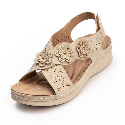 BS078 2021 New Style Sandals Women'S Summer Flowers Casual Hollow Large Size Female Sandals Beach Women'S Shoes PU Slipp