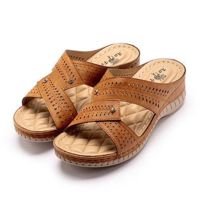 BS081 Amazon Hot Style Slippers Women European And American 2021 New Cross-Border Large Size Slope With Rhinestone Casua