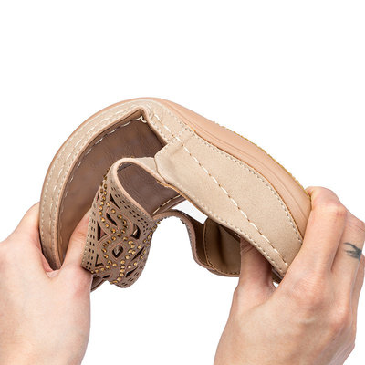 BS082 Amazon 2021 Slippers Women Cross-Border Foot Massage Flip Flops Southeast Asian Retro Wedge Sandals Women