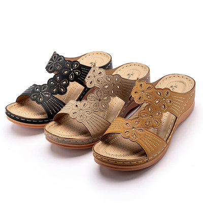 BS084 Factory Direct Supply Amazon Sandals Women'S 2020 Fall Hollow Casual Slope Heel Outer Slippers