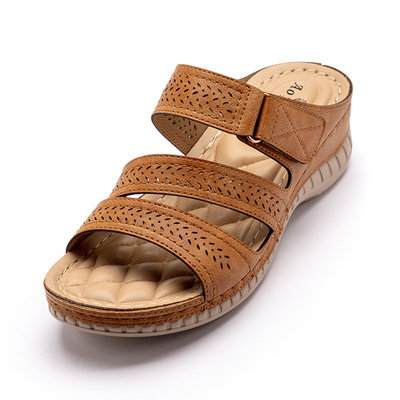 BS087 Manufacturers New Style Sandals For Women'S Outer Wear Wedge Heel Hollow Casual Beach Slippers Sandals PU Women'S