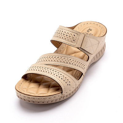 BS087 Manufacturers New Style Sandals For Women'S Outer Wear Wedge Heel Hollow Casual Beach Slippers Sandals PU Women'S