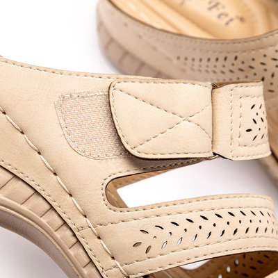 BS087 Manufacturers New Style Sandals For Women'S Outer Wear Wedge Heel Hollow Casual Beach Slippers Sandals PU Women'S