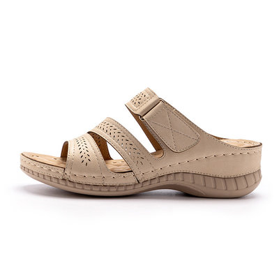 BS087 Manufacturers New Style Sandals For Women'S Outer Wear Wedge Heel Hollow Casual Beach Slippers Sandals PU Women'S