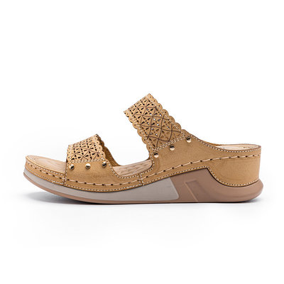 BS088 female slippers 2020 Amazon slippers women hollow rivets wear sandals women's shoes