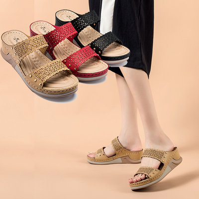 BS088 female slippers 2020 Amazon slippers women hollow rivets wear sandals women's shoes