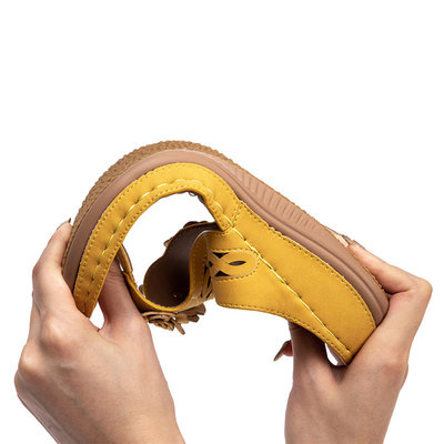 BS090 Slipper Outer Wear Slippers Female Flip Flops Flower Hollow Beach Amazon Flip Flops Female Sandals