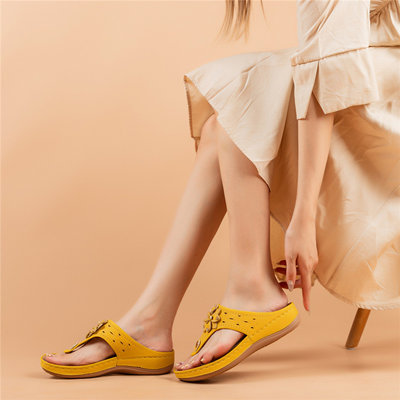 BS090 Slipper Outer Wear Slippers Female Flip Flops Flower Hollow Beach Amazon Flip Flops Female Sandals