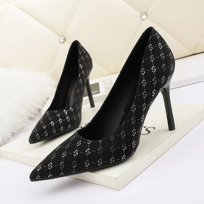 8666-8 Europe And The United States Sexy Pointed Shallow Mouth High Heels Nightclub Was Thin Net Celebrity Women'S Singl