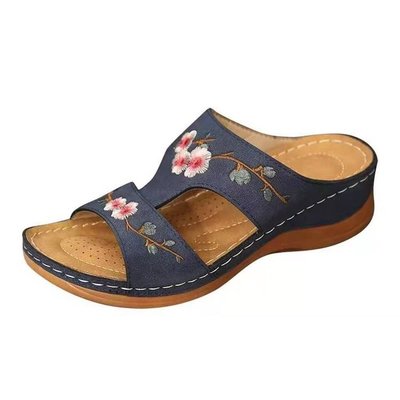 BS141 Summer New Amazon Women'S Shoes Hollow Flower Embroidered Sandals Slope Heel Large Size Women'S Slipper Sandals Ch