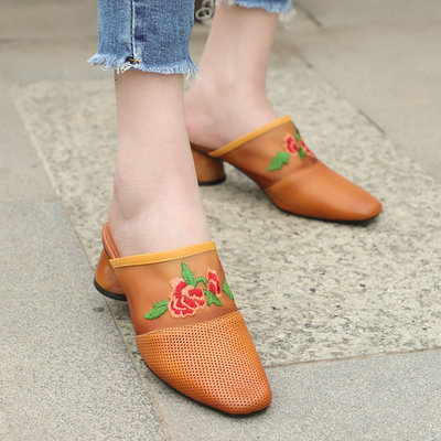 HZM006 Sandals Women'S Leather Embroidered Slippers Ethnic Lazy Shoes Hollow Breathable Retro Classic Women'S Shoes Embr