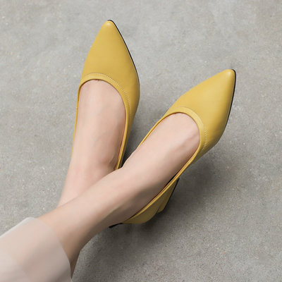 HZM007 Pointed Temperament Baotou Women'S Shoes Summer Daily Commuting Temperament Sweet Shallow Mouth Single Shoes Leat