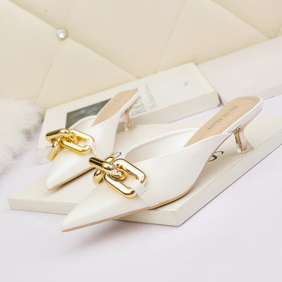 8001-2 Korean Fashion Pointed Shallow Mouth High Heels Metal Buckle Thin Sexy Sandals Stiletto Net Red Sandals