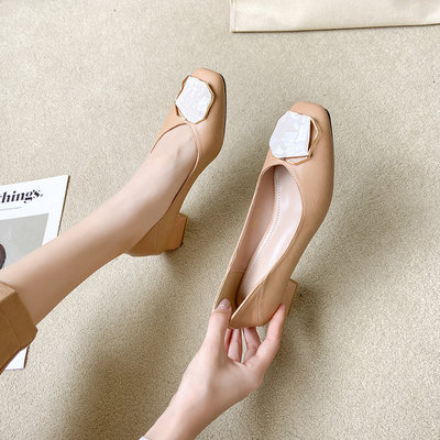 HZM024 High-Heeled Shoes Women'S Autumn 2021 New Korean Version Of Grandma Shoes Women'S Square Toe Temperament Soft Lea