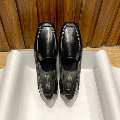 HZM025 Shoe Factory Direct Sales Net Celebrity Same Style Small Leather Shoes Female New Thick-Heeled Single Shoes Flat