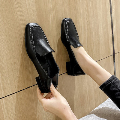 HZM025 Shoe Factory Direct Sales Net Celebrity Same Style Small Leather Shoes Female New Thick-Heeled Single Shoes Flat