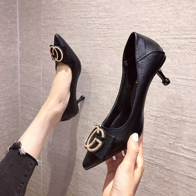 YTH010 Korean Version Of The New Fashion Simple Shallow Mouth Pu Fabric CG Buckle Stiletto Pointed High Heels Wholesale