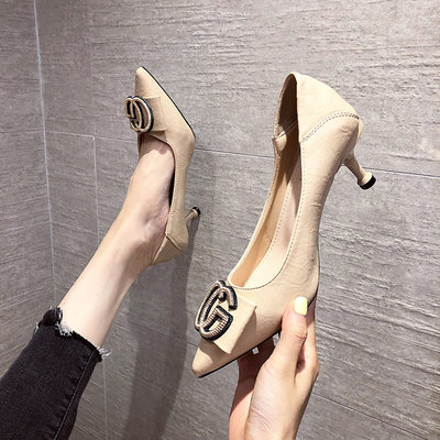YTH010 Korean Version Of The New Fashion Simple Shallow Mouth Pu Fabric CG Buckle Stiletto Pointed High Heels Wholesale