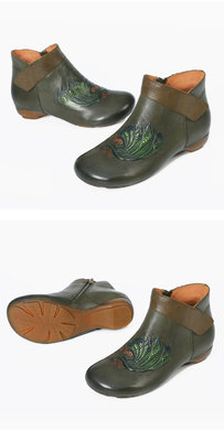 HZM033 Original Folk Style Retro Women'S Boots Autumn And Winter New Style Peacock Embossed Retro Women'S Shoes, Top Lay