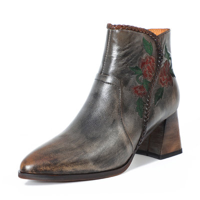 HZM034 Ethnic Style Retro Women'S Boots Autumn And Winter New Leather Women'S Shoes Boots Original Embroidery Thick Heel