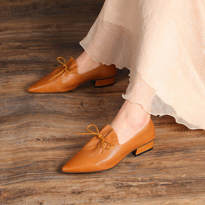 HZM049 Single Shoes Women'S Spring New Thick Heel Pointed Literary Single Shoes Retro Soft Leather Mules Leather Shoes W